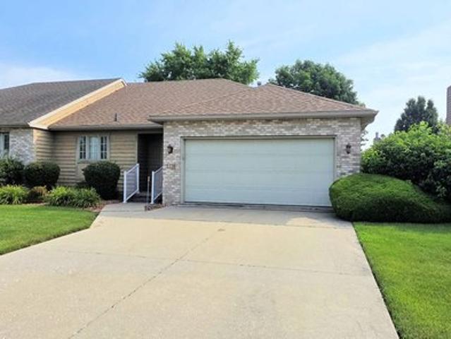 1136 Meadows Walk Dr, Bourbonnais, IL 60914