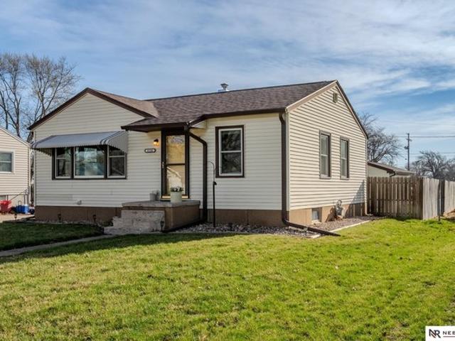 1136 N Garfield St, Fremont, NE 68025