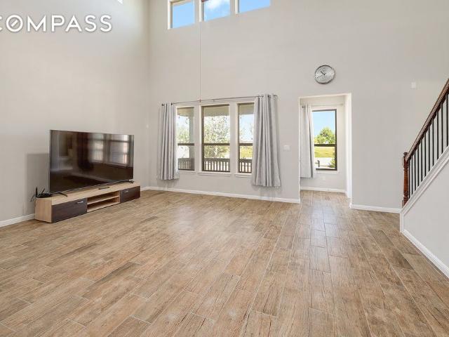 1136 Almeria Bend, Leander, TX