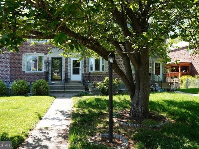 1136 Brookwood Ln, Glenolden, PA 19036