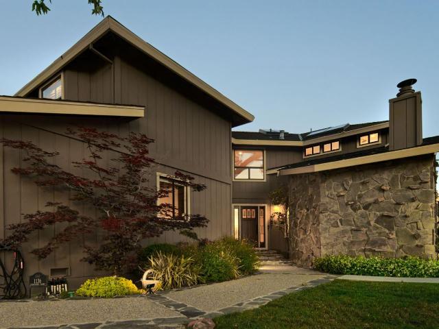 1136 Carnforth Court