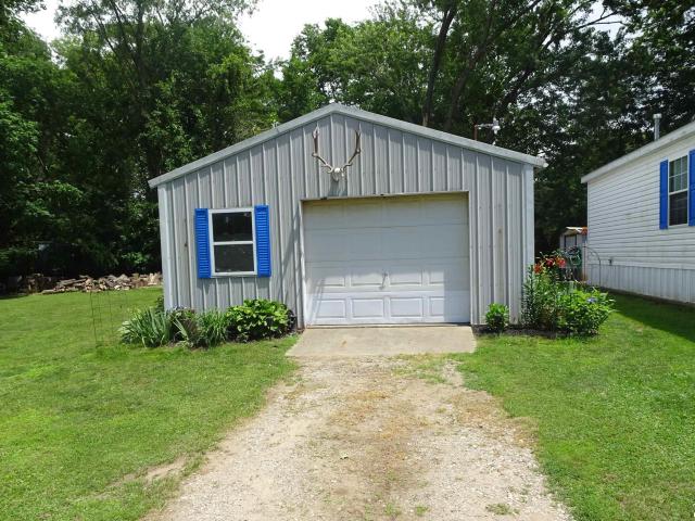 1136 Chippawa Drive