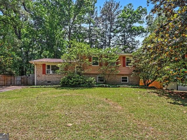 1136 Creekdale Dr, Clarkston, GA 30021