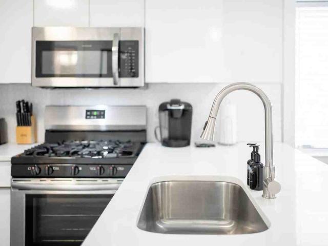 1136 Crescent Avenue Northeast 1 Bedroom Apartment for Rent at 1136 Crescent Ave Ne #1356288P, Atlanta, GA 30309 Midtown