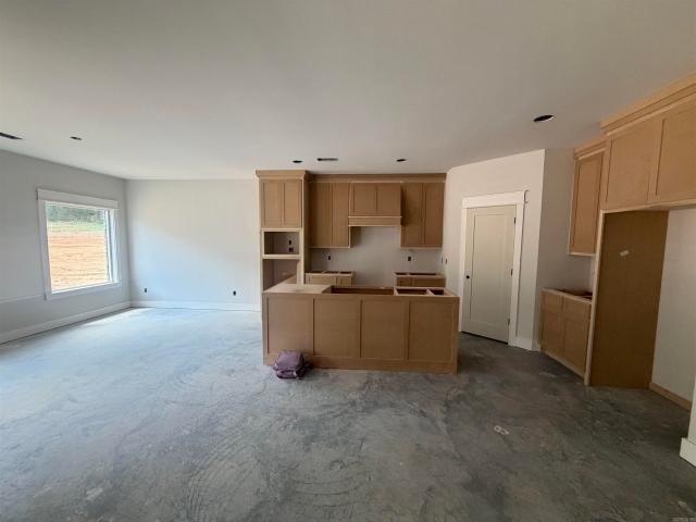 1136 Duke Drive