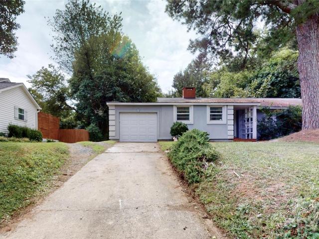 1136 E Woodlawn Rd, Charlotte, NC 28209 | MLS #4334