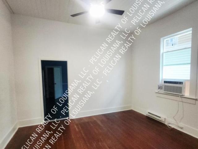 1136 Frenchman St, 2 beds, 1 full bath