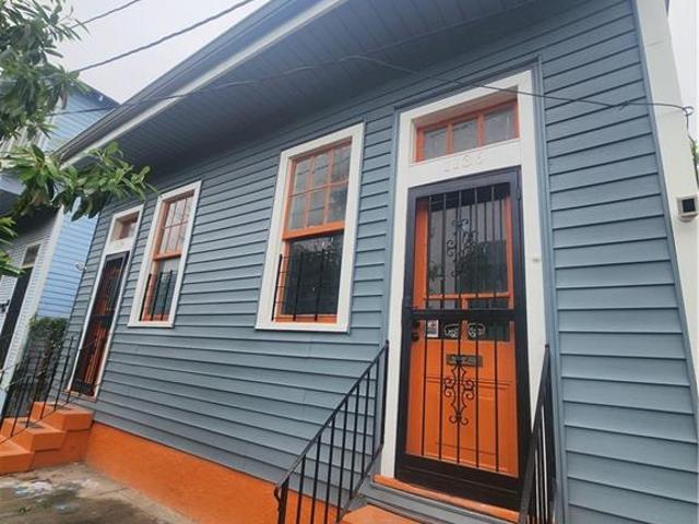 1136 Frenchman Street