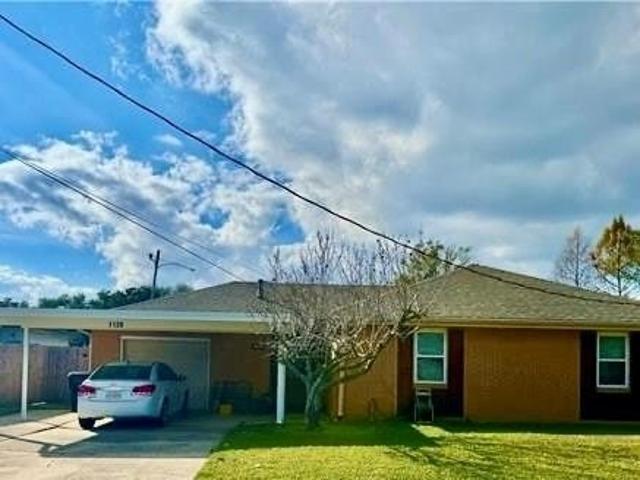 1136 Generes Dr, Harahan, LA 70123