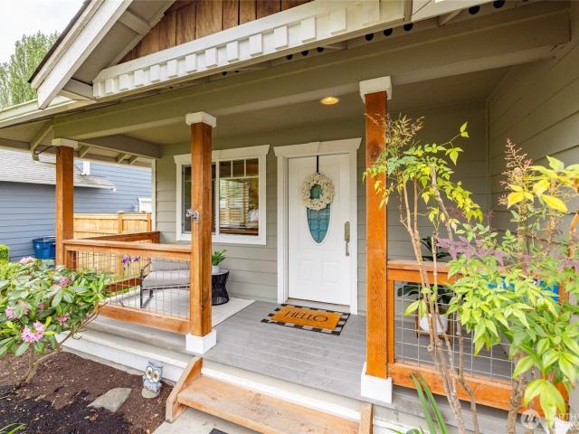 1136 Homestead Drive
