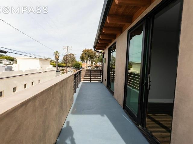 1136 S Coast Highway 101, Encinitas, CA