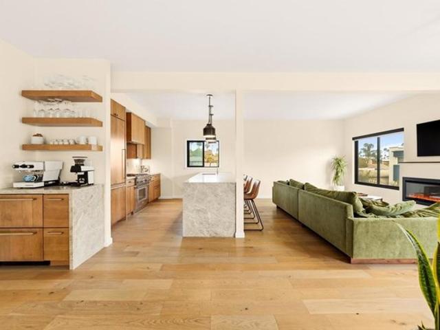 1136 Shelburn Ln, Ventura, CA 93001