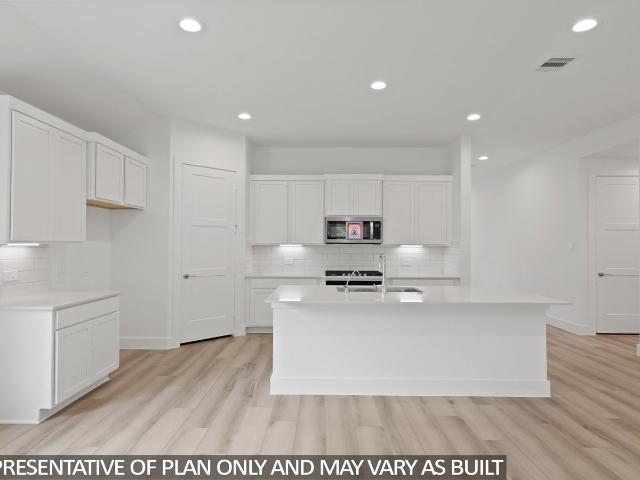 1136 Skyline Trails Avenue