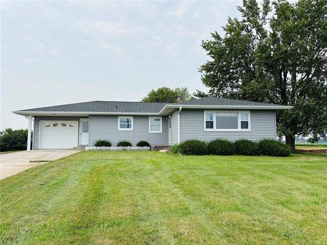 1136 th St, Victor, IA 52347