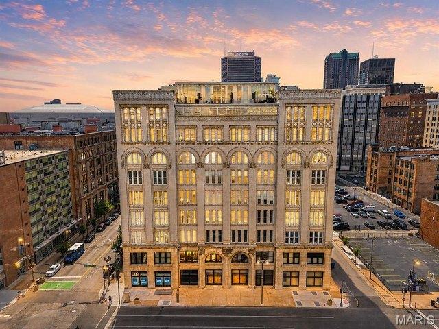 1136 Washington Ave Unit 905, Saint Louis, MO 63101