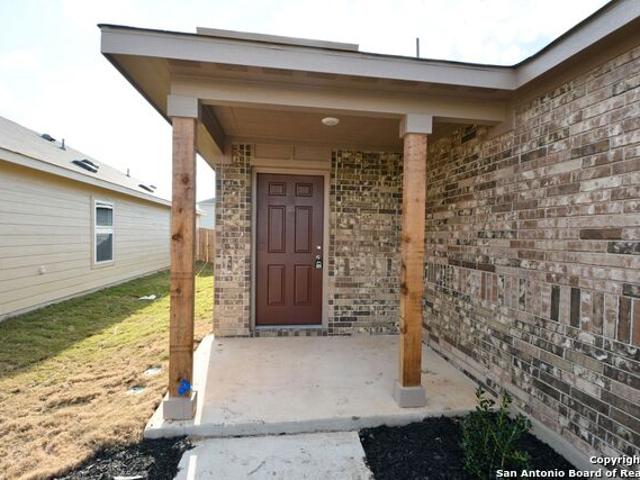 1136 Whitneyway Ln