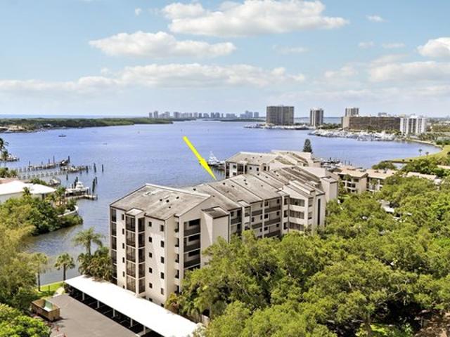 11370 Twelve Oaks Way Apt 416, North Palm Beach, FL 33408