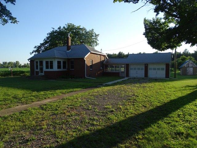 11370 Somerset Rd, Cement City, MI 49233