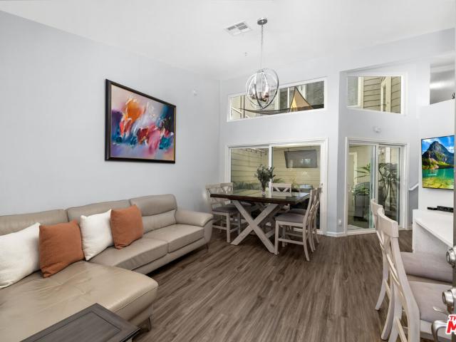 11377 Osborne Pl, Unit 6, Sylmar, CA 91342 | MLS #26657 | Compass