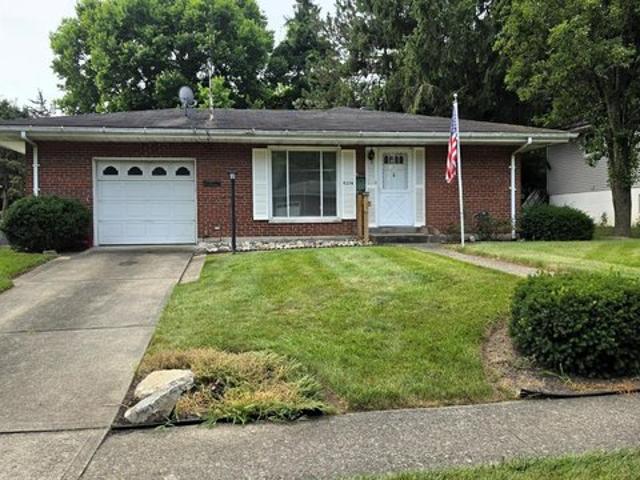 11374 Rose Ln, Forest Park, OH 45246