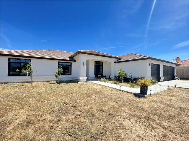 11375 4th Ave, Hesperia, CA 92345