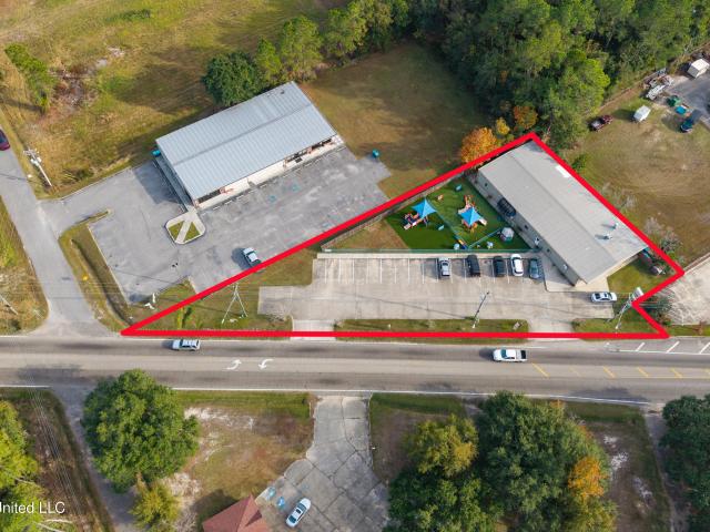 11376 Three Rivers Road