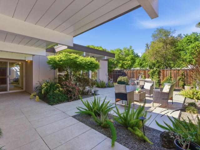 1137 Maraschino Drive