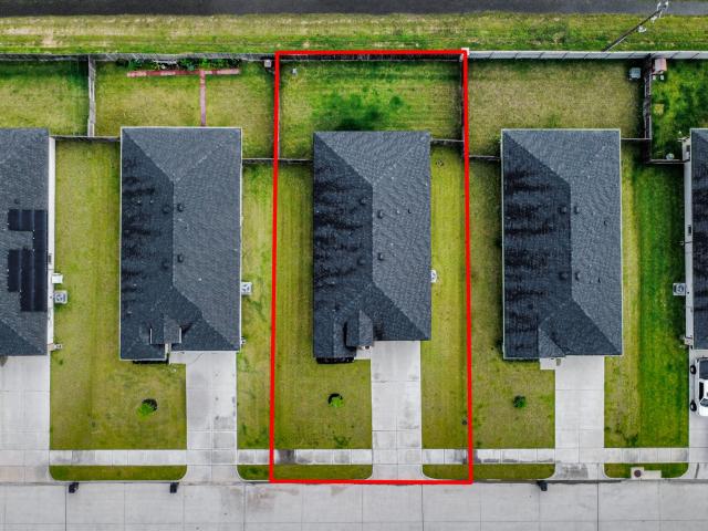1137 Buffalograss Trail