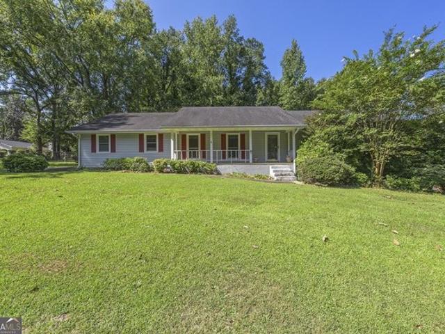 1137 Clairmont Pl, Macon, GA 31204