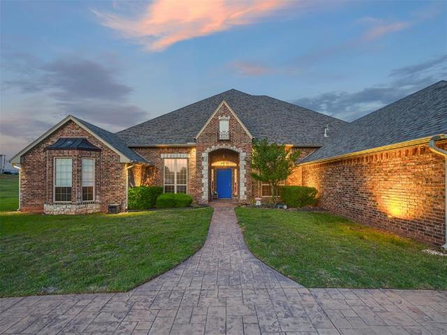 1137 County Street 2958