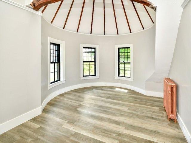 1137 Dwight St Unit C, Holyoke, MA 01040