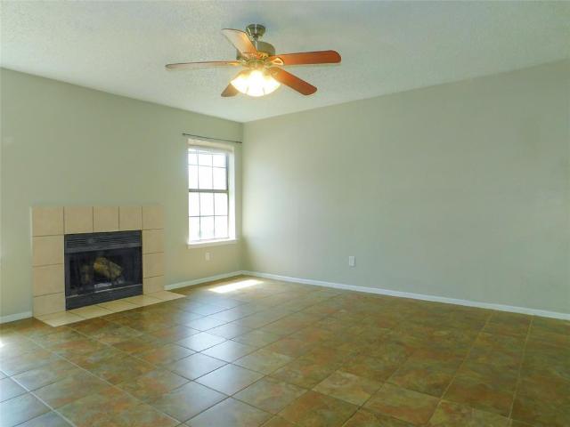 1137 Dallas Drive