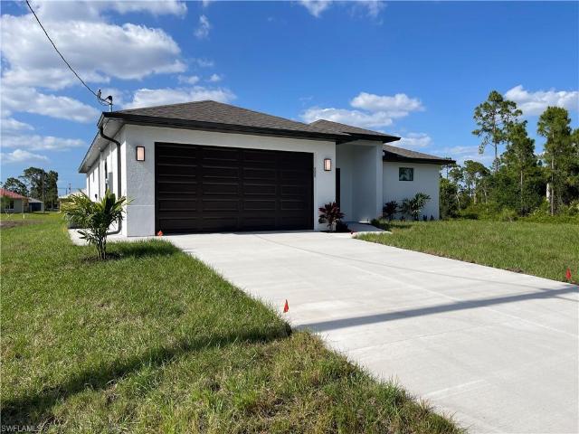 1137 Damen St E, Lehigh Acres, FL 33974 | MLS #225066