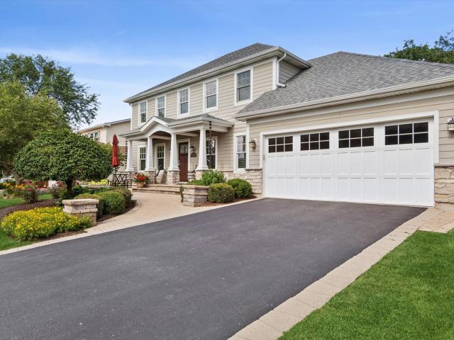 1137 Hyde Park Lane