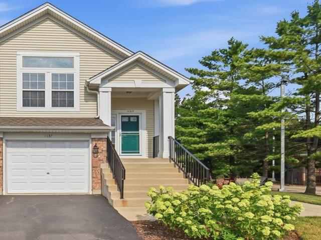 1137 Hawthorne Ln, Elk Grove Village, IL 60007