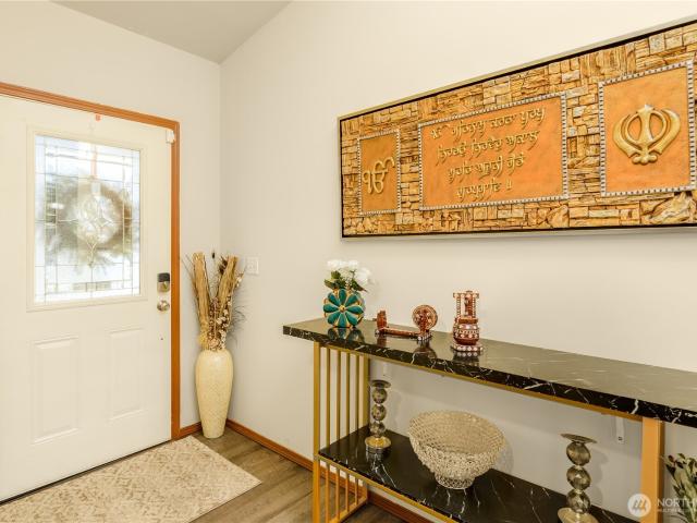 1137 Highland Avenue