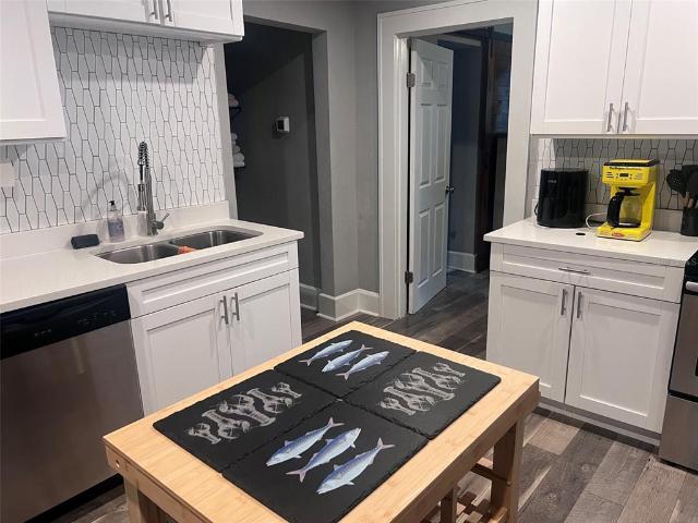 1137 Highland St S, St. Petersburg, FL 33701 | MLS #TB8520