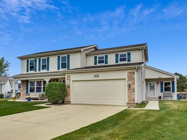 1137 Lockwood Ct E, Buffalo Grove, IL 60089