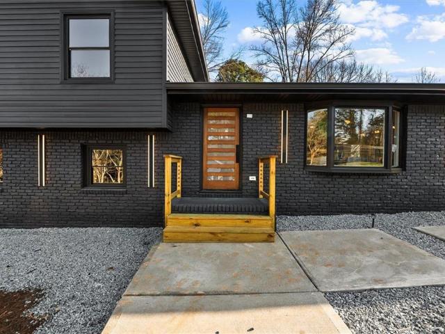 1137 Pair Rd SW, Marietta, GA 30060 | MLS #7754 | Compass