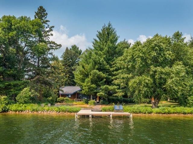 1137 Schaefers Point Rd, Lake Shore, MN 56468