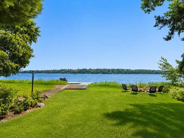 1137 Schaefers Point Road