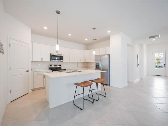 11380 Burgundy Dr, Venice, FL 34293 | MLS #A4668 | Compass