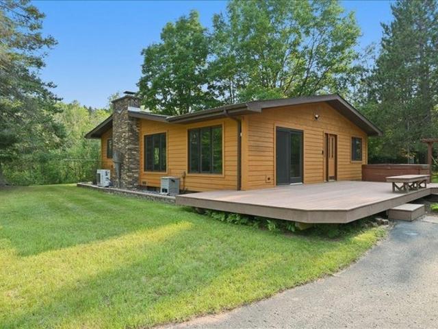 11381 E 1st St N, Lake Nebagamon, WI 54849