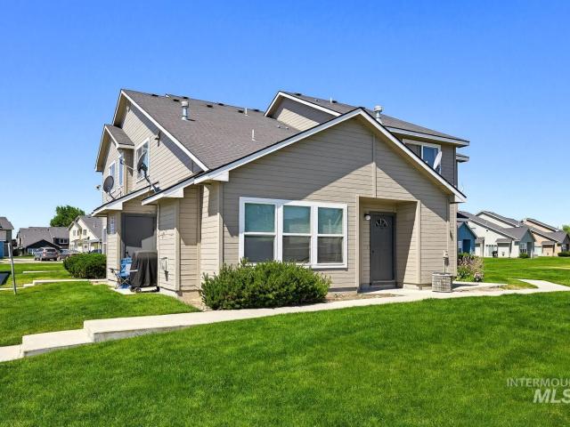11382 N Pamela's Lane