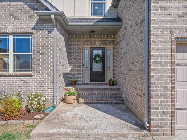 1138 N Ja Tate Dr