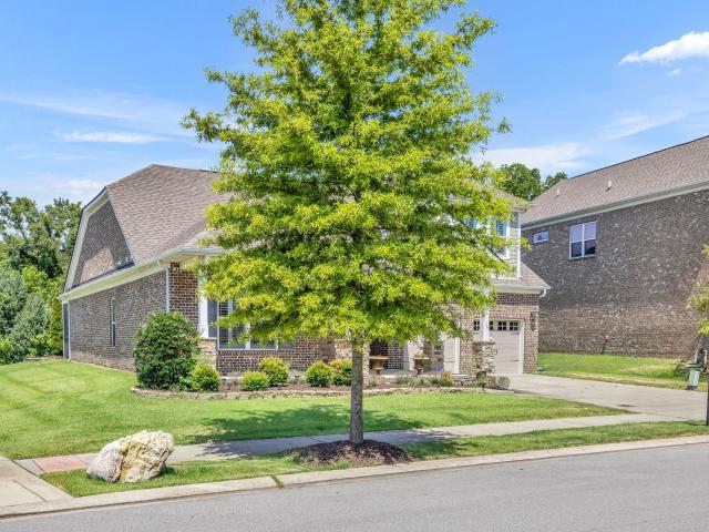1138 Amelia Park Dr