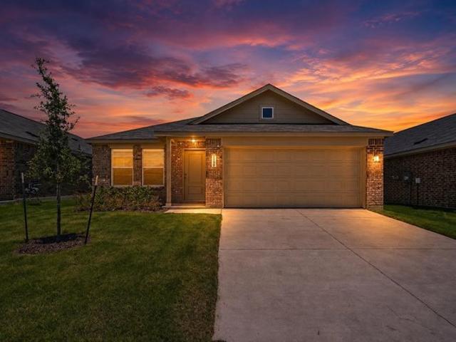 1138 Barbary Fields St, Forney, TX 75126