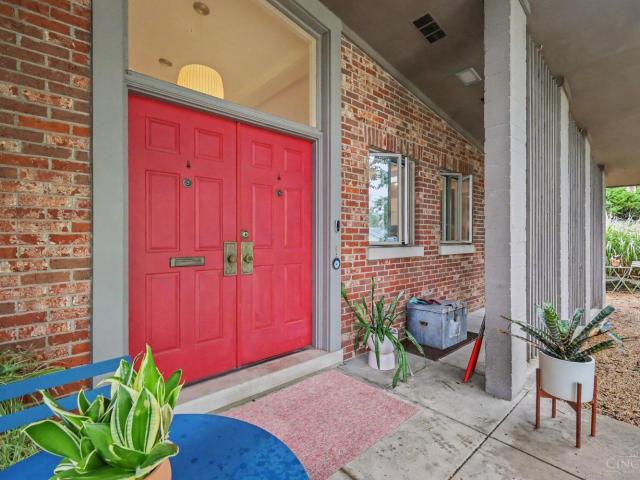 1138 Cryer Avenue