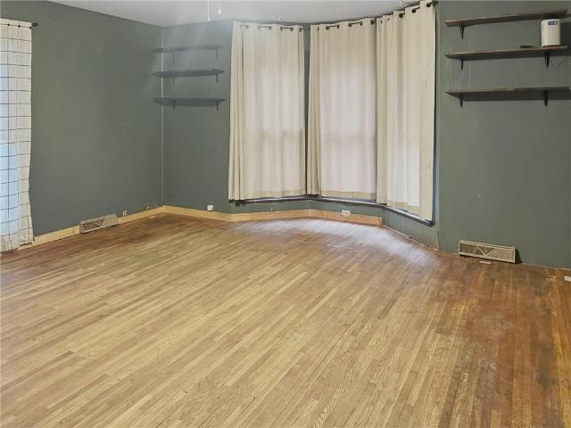1138 Elm Street