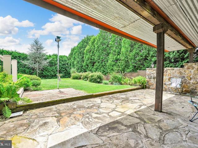 1138 Fawn Cove